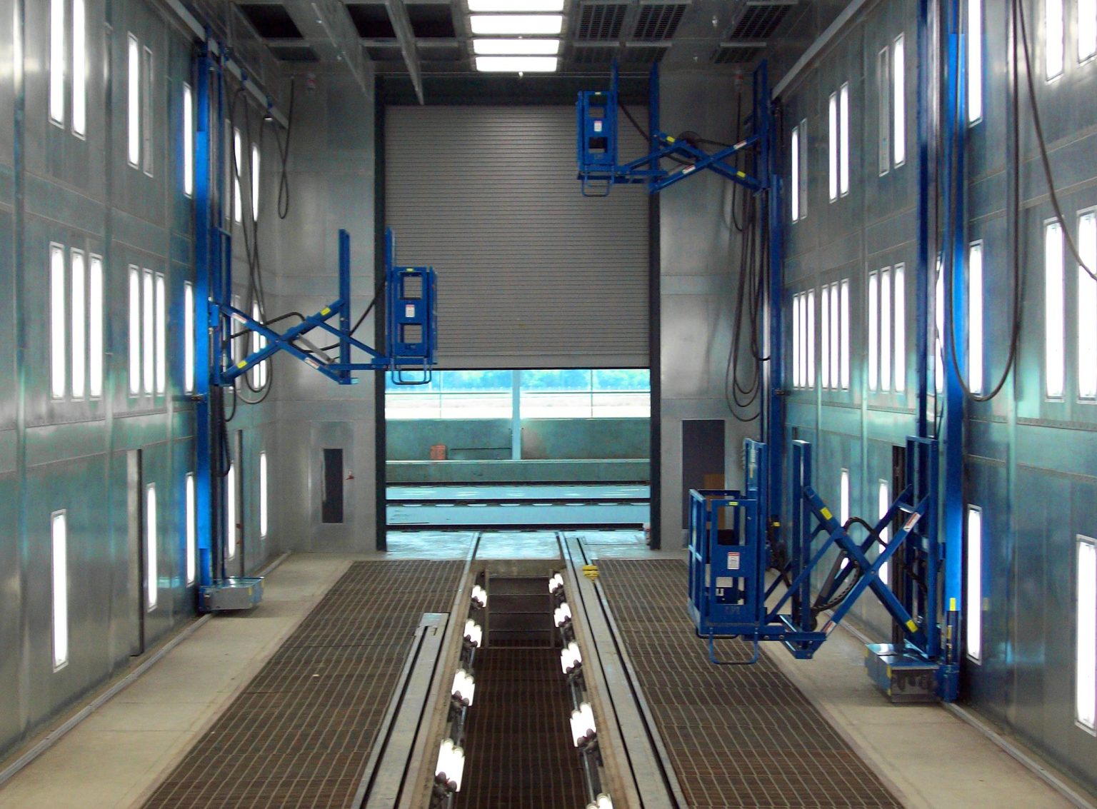 Industrial Surface Finishing Archives - LPI Lift Systems